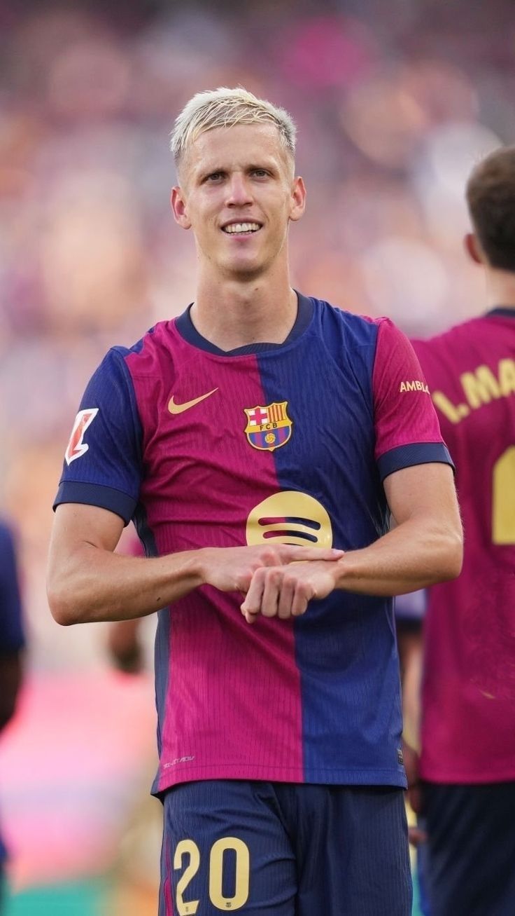 بیوگرافی دنی اولمو - Dani Olmo